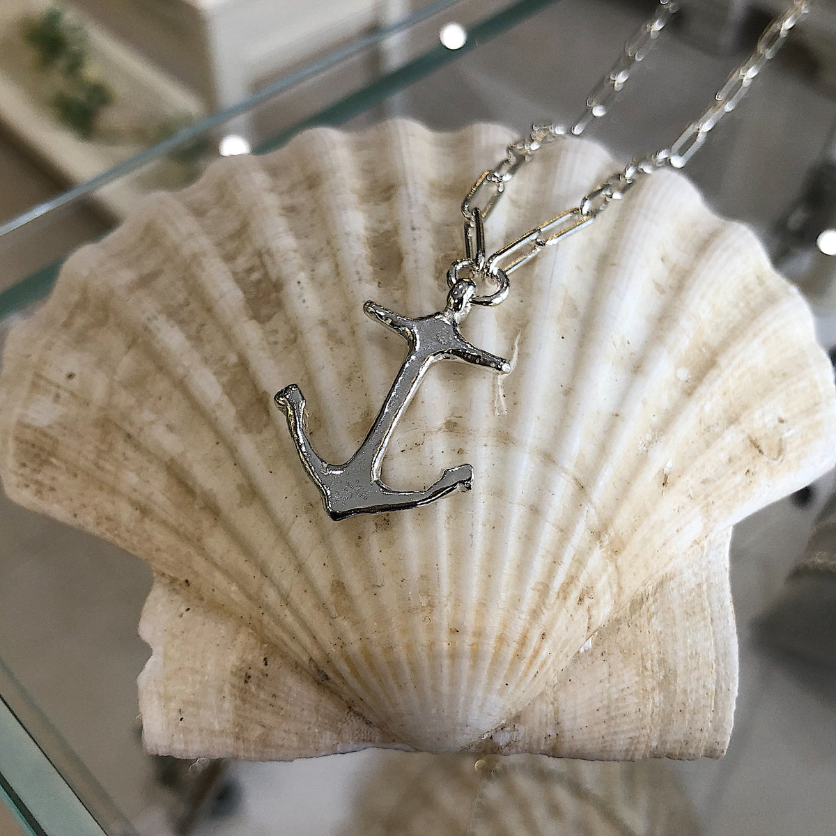 Midi Anchor Trace Chain Necklace – Skinny Wrists