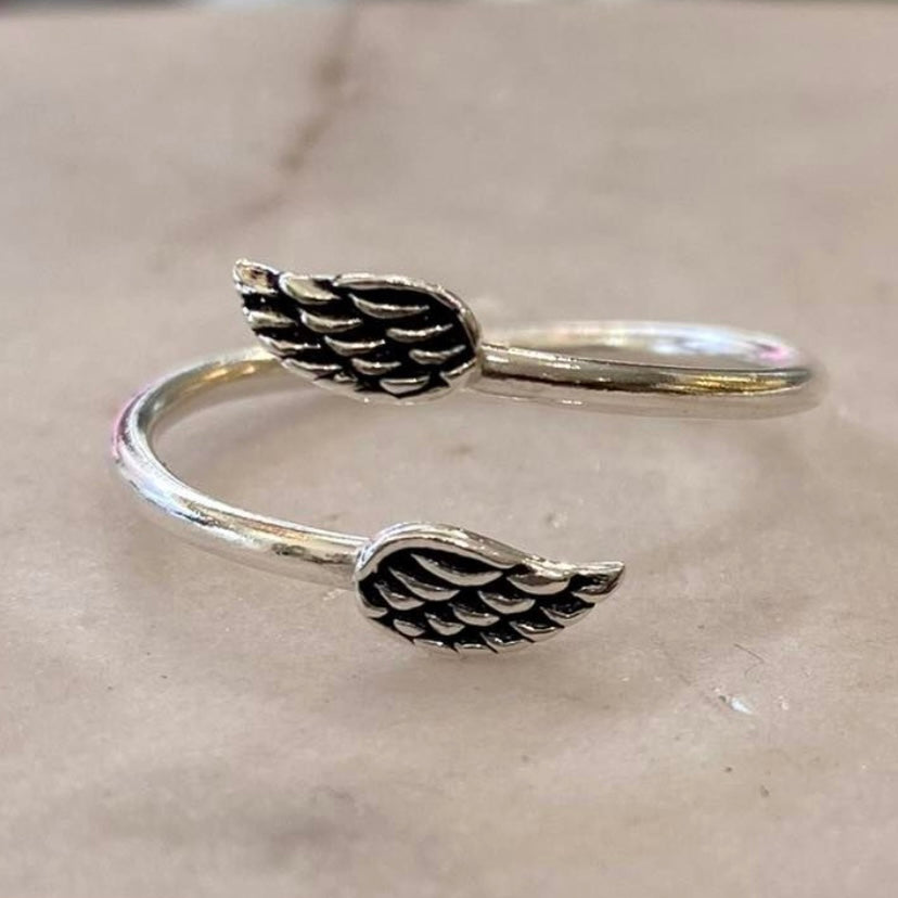 Angel wing wrap ring – Skinny Wrists